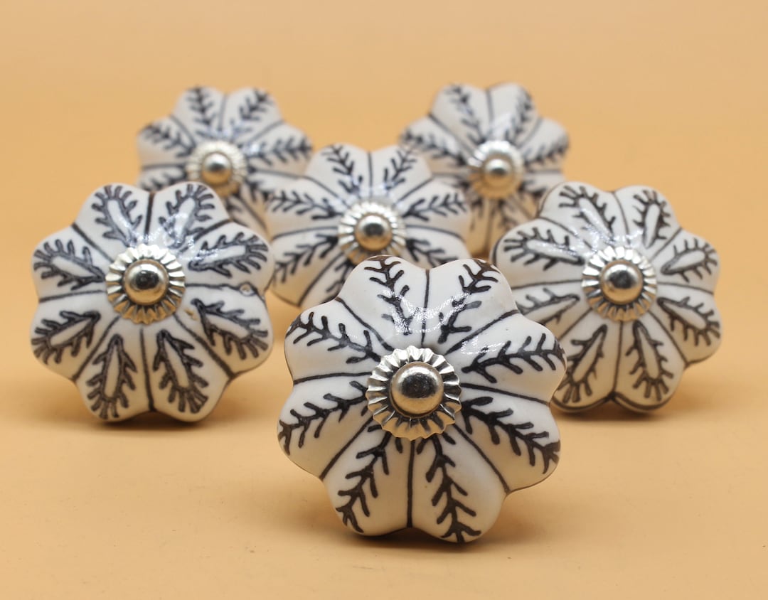 Brilliantly Hand Painted Ceramic Knobs / Ceramic Drawer Pulls / Cabinet ...