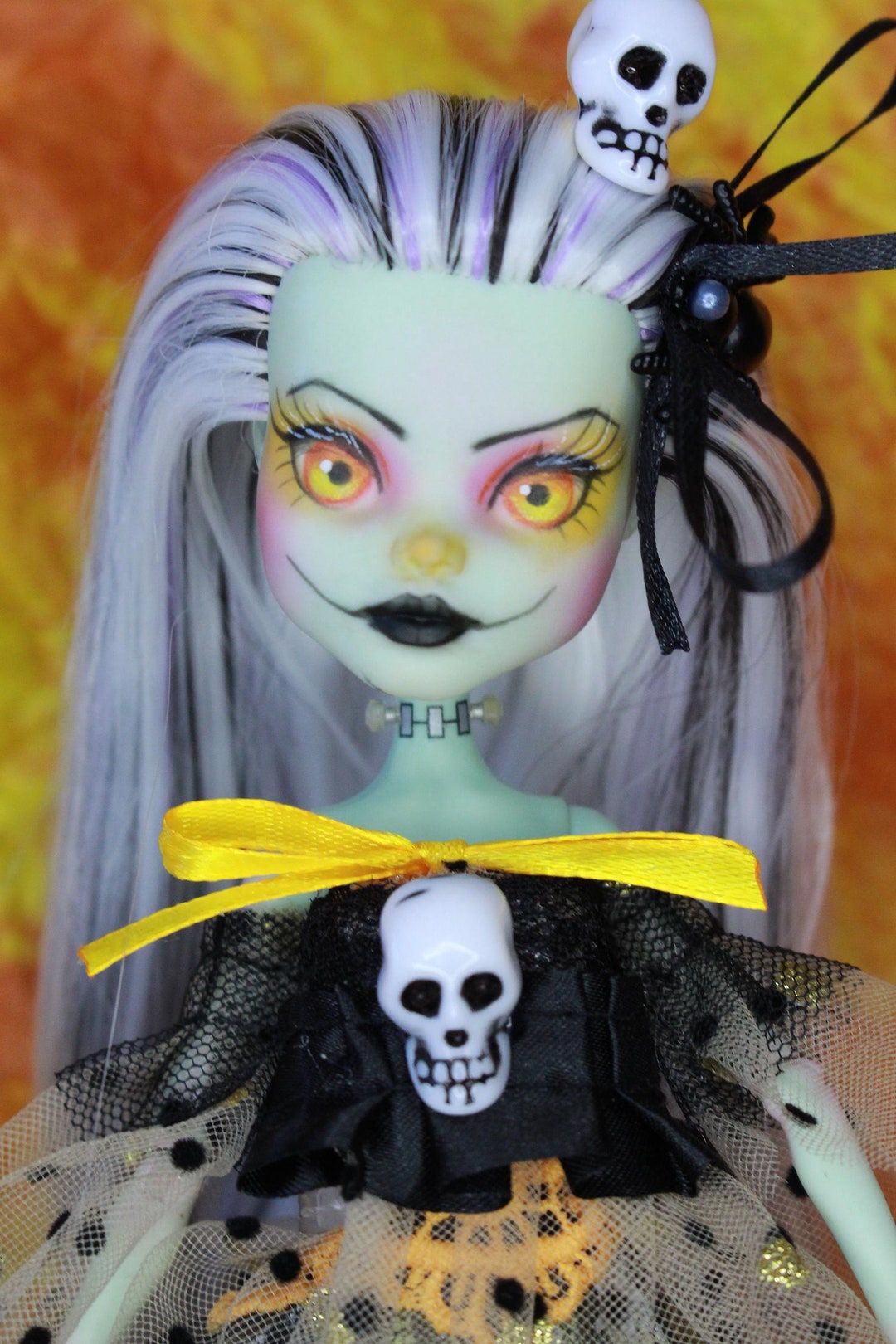 Halloween Witch Dollcustom OOAK Doll Repaint Monster High Repaint ...