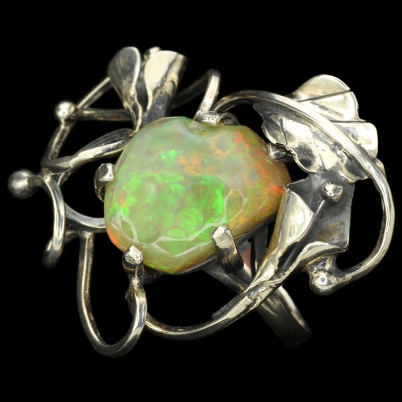 Curie Calla Lily Ring with Ethiopian Opal | Etsy