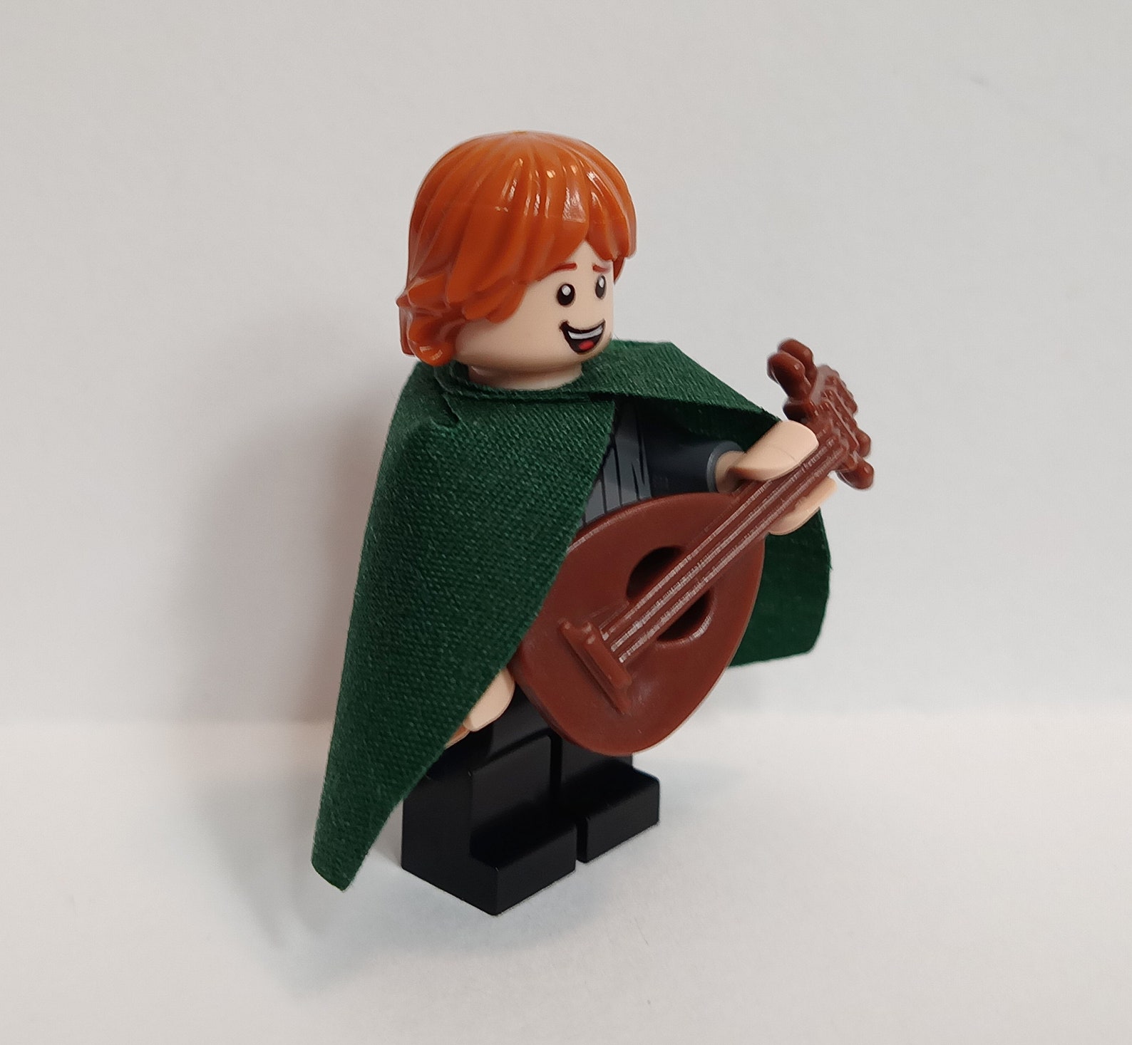 Arcanist Bard Minifigure With Lute Coin Purse & Pipes - Etsy