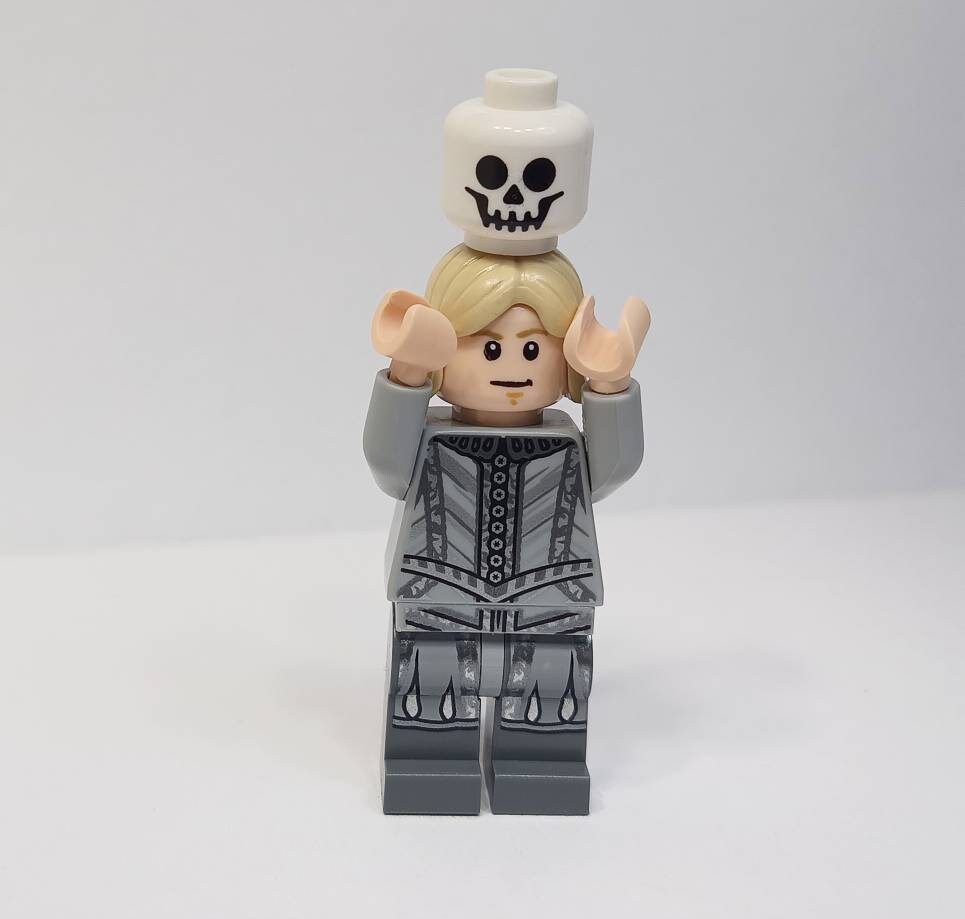 Hamlet Minifigure Shakespeare Actor Minifig With Skull | Etsy