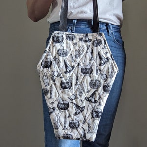 Witch Coffin Tote, Gothic Horror Purse, Coffin Shaped Tote Bag - Etsy