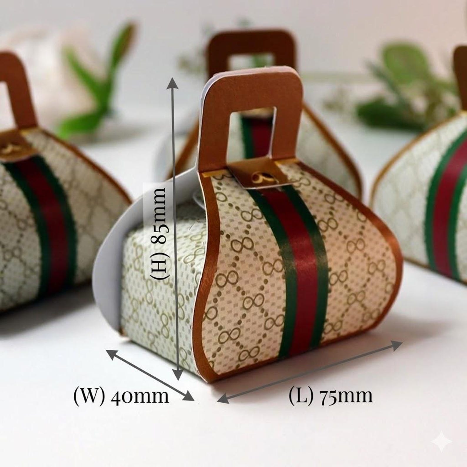 Luxury Fashion House Inspired Handbag-shaped Favour Boxes 105 Beige ...