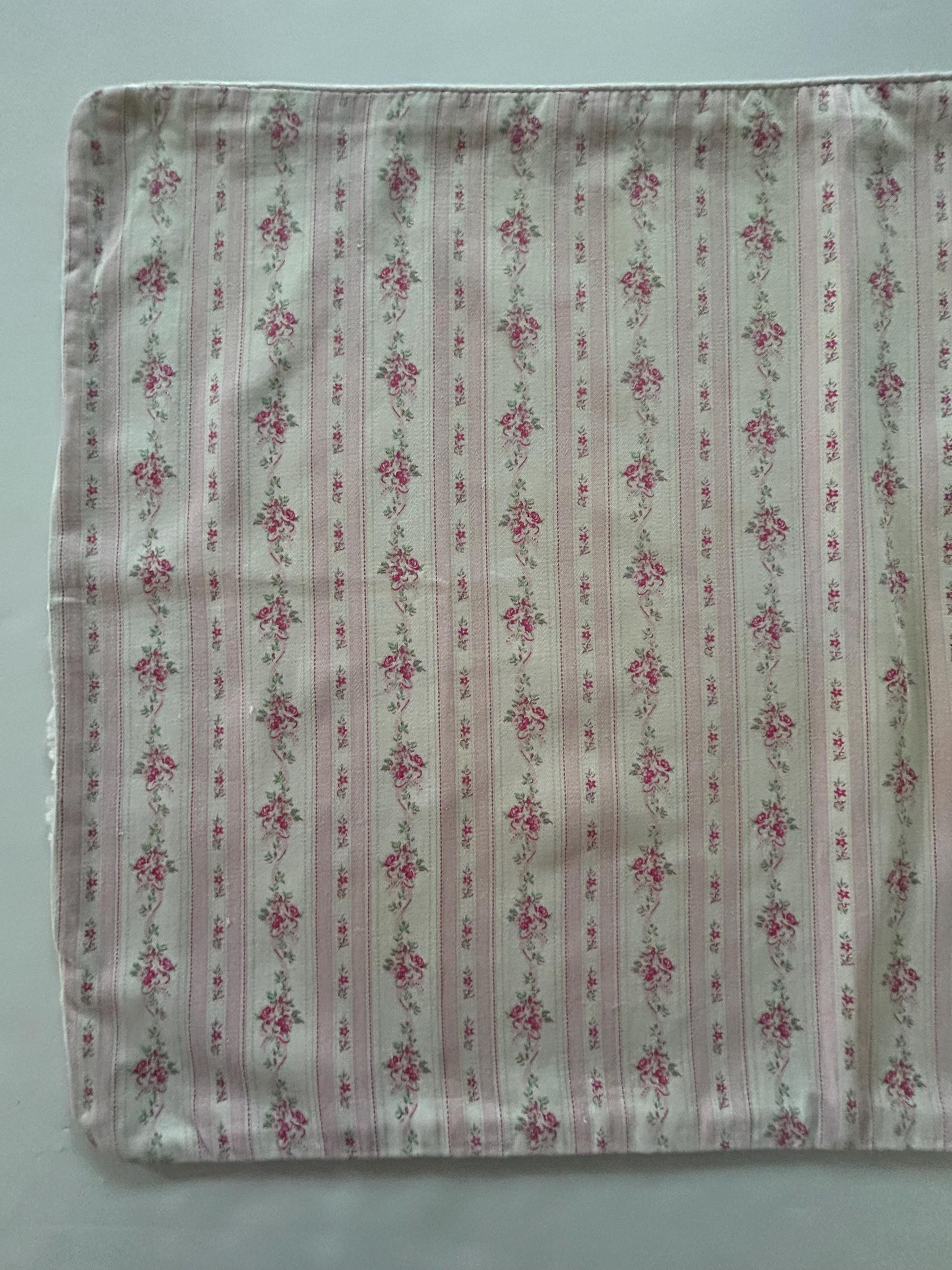 Sweet Pink Flower Sprigs, Ribbon, Bows Stripe Fabric - Etsy Canada