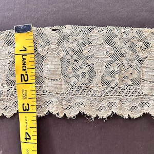 AMAZING Antique Lace Man & Woman Motifs on Mechlin Lace W/ Picot Edge ...
