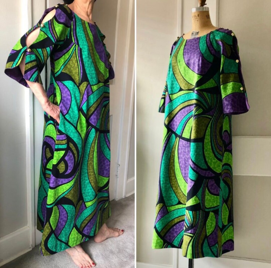 1970s Fun Caftan, Peek-a-boo Sleeves Graphic Print - Etsy