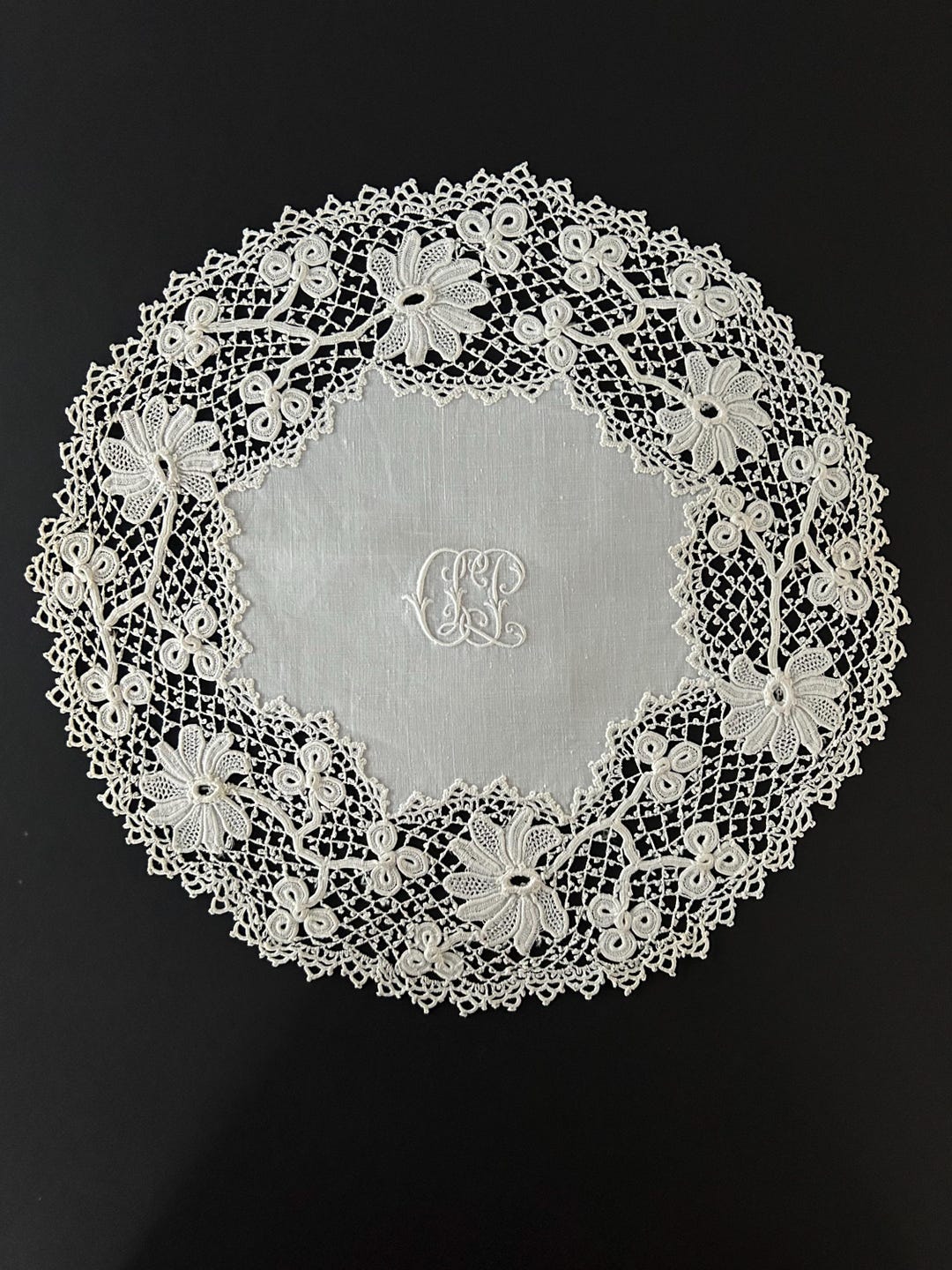 1900s Lace Border Round Table Piece or Doily With "cd" Monogram - Etsy
