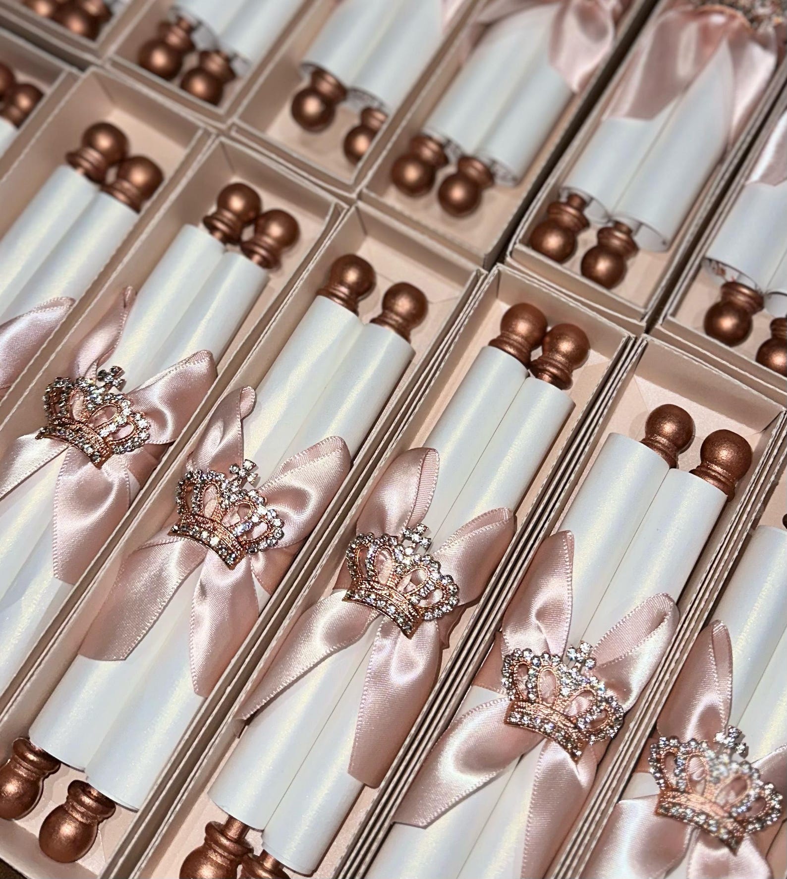 Elegant Princess Scroll Invitation, Rose Gold & Blush, Invitacion De ...