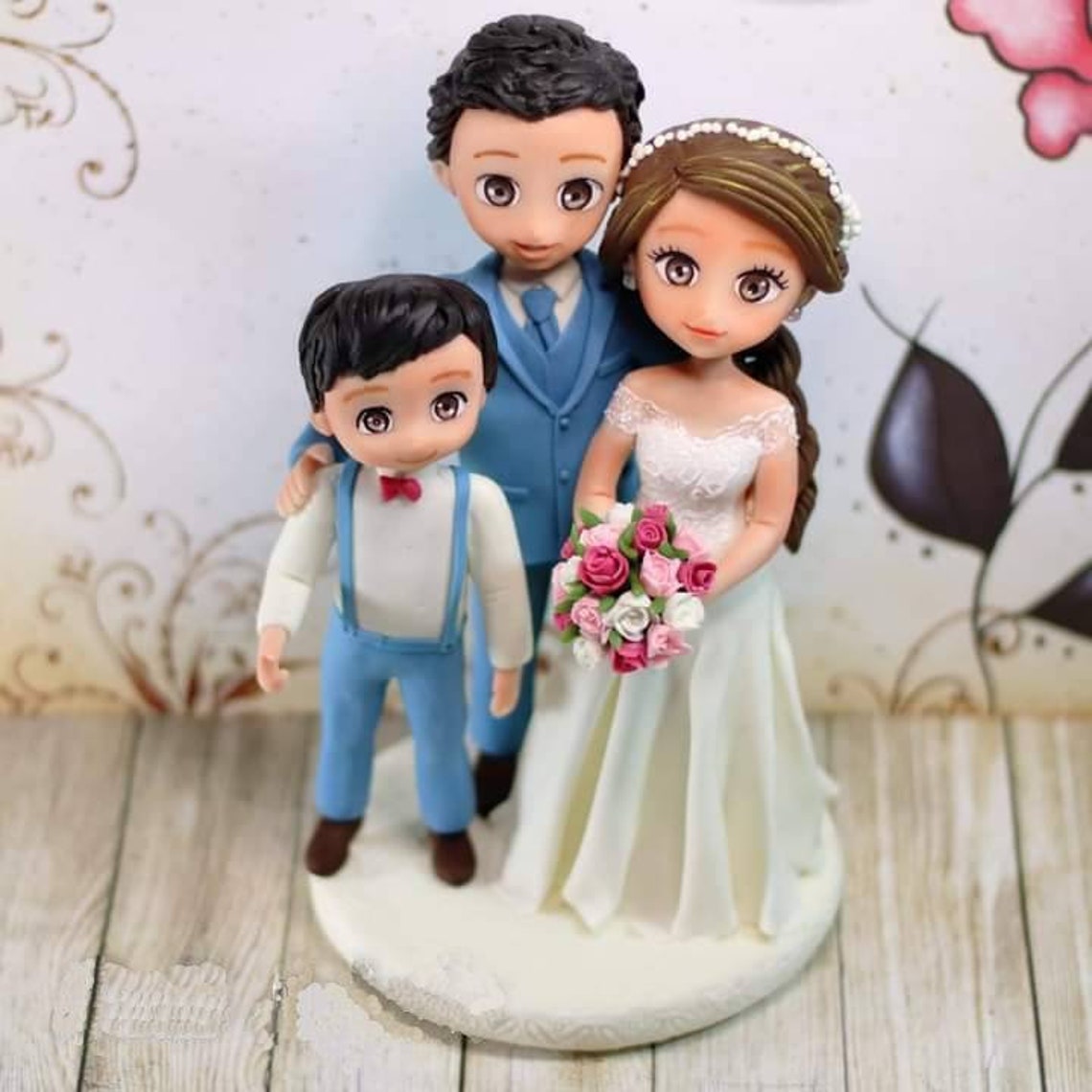 Family Wedding Cake Topper Bride and Groom Wedding Cake - Etsy