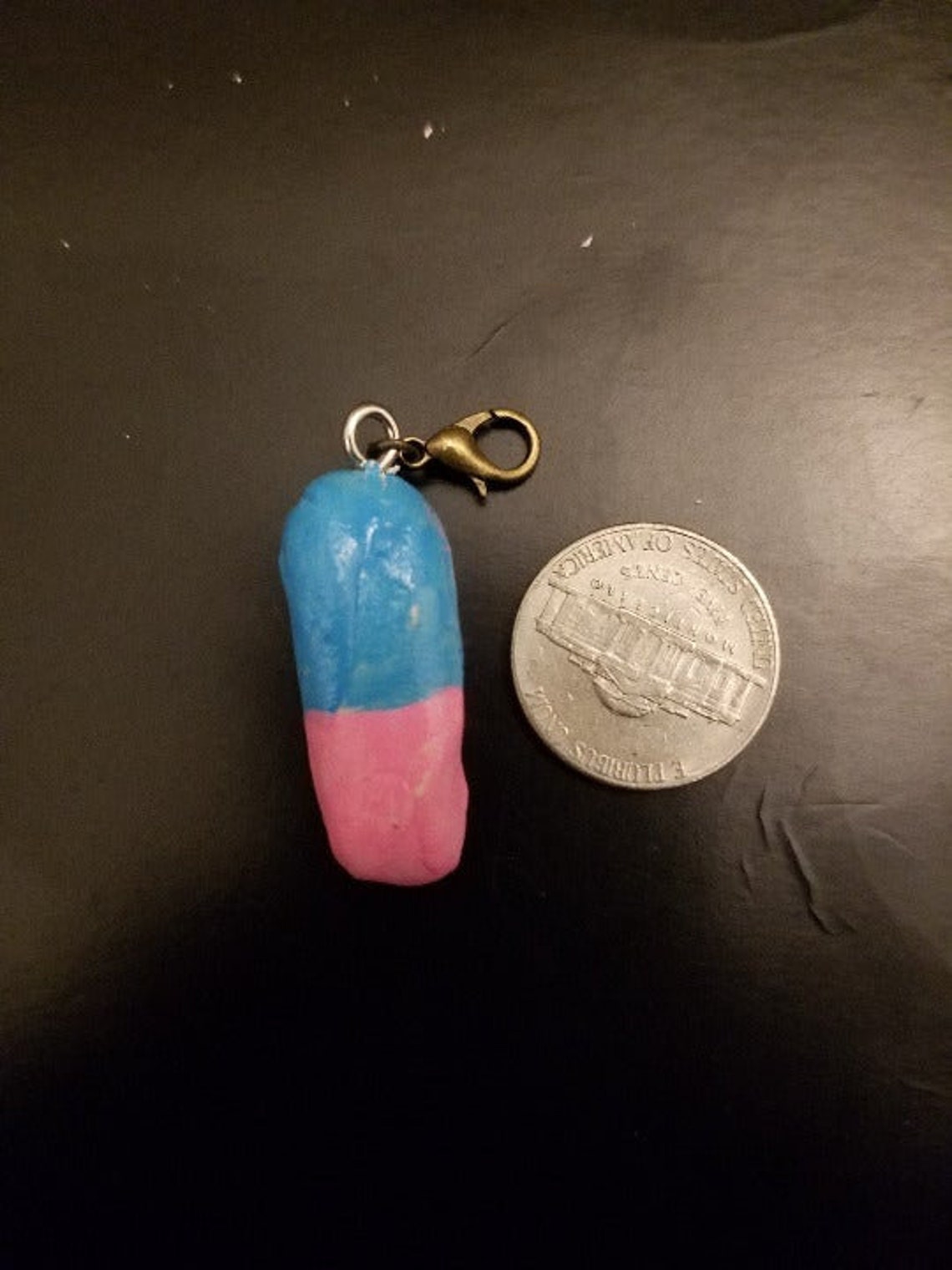 Set of 3 Two Tone Pill Capsule Charms - Etsy