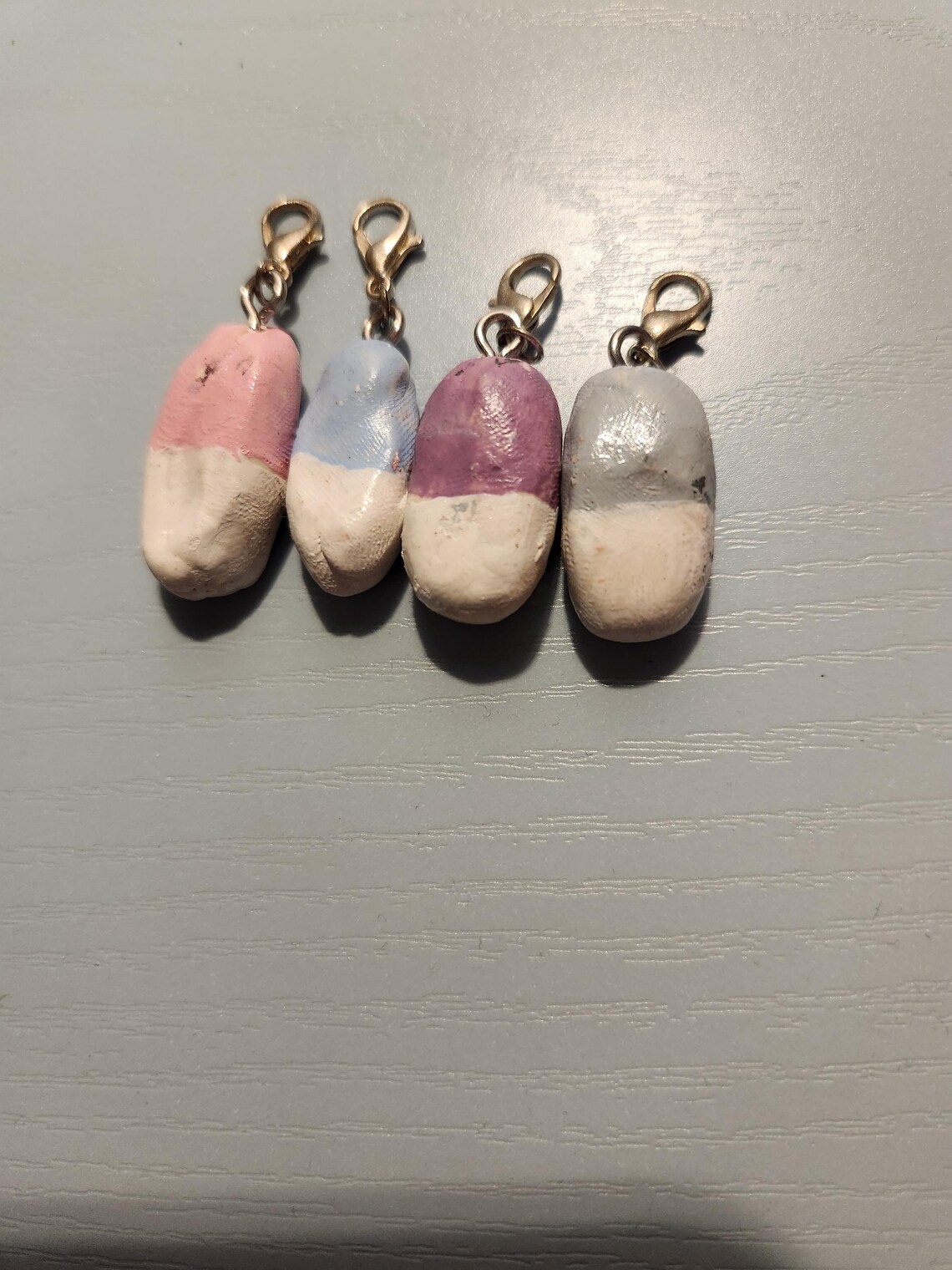 Set of 4 Pastel Capsule Style Pill Charms - Etsy
