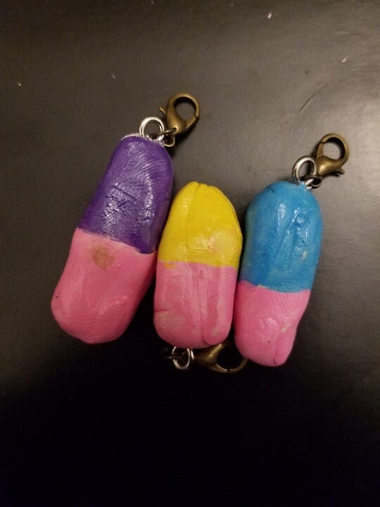 Set of 3 Two Tone Pill Capsule Charms - Etsy