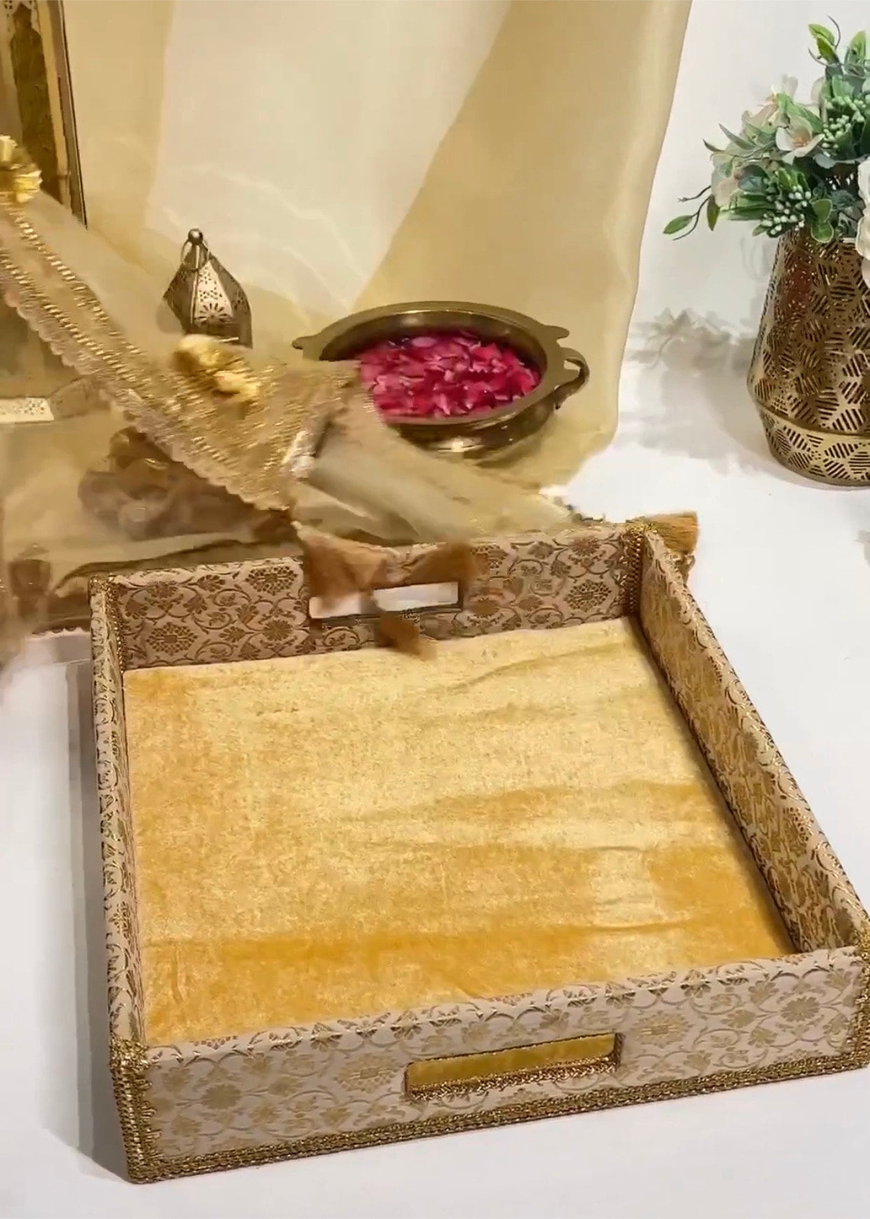 Indian Wedding Gift Hamper Box , Wedding Trays , Basket , Shagun Basket ...