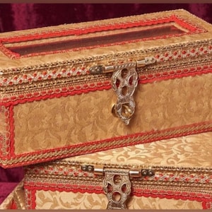 Sahi Chitti , Chura Box , Kaleera Box in Traditionally Banarsi Style by ...