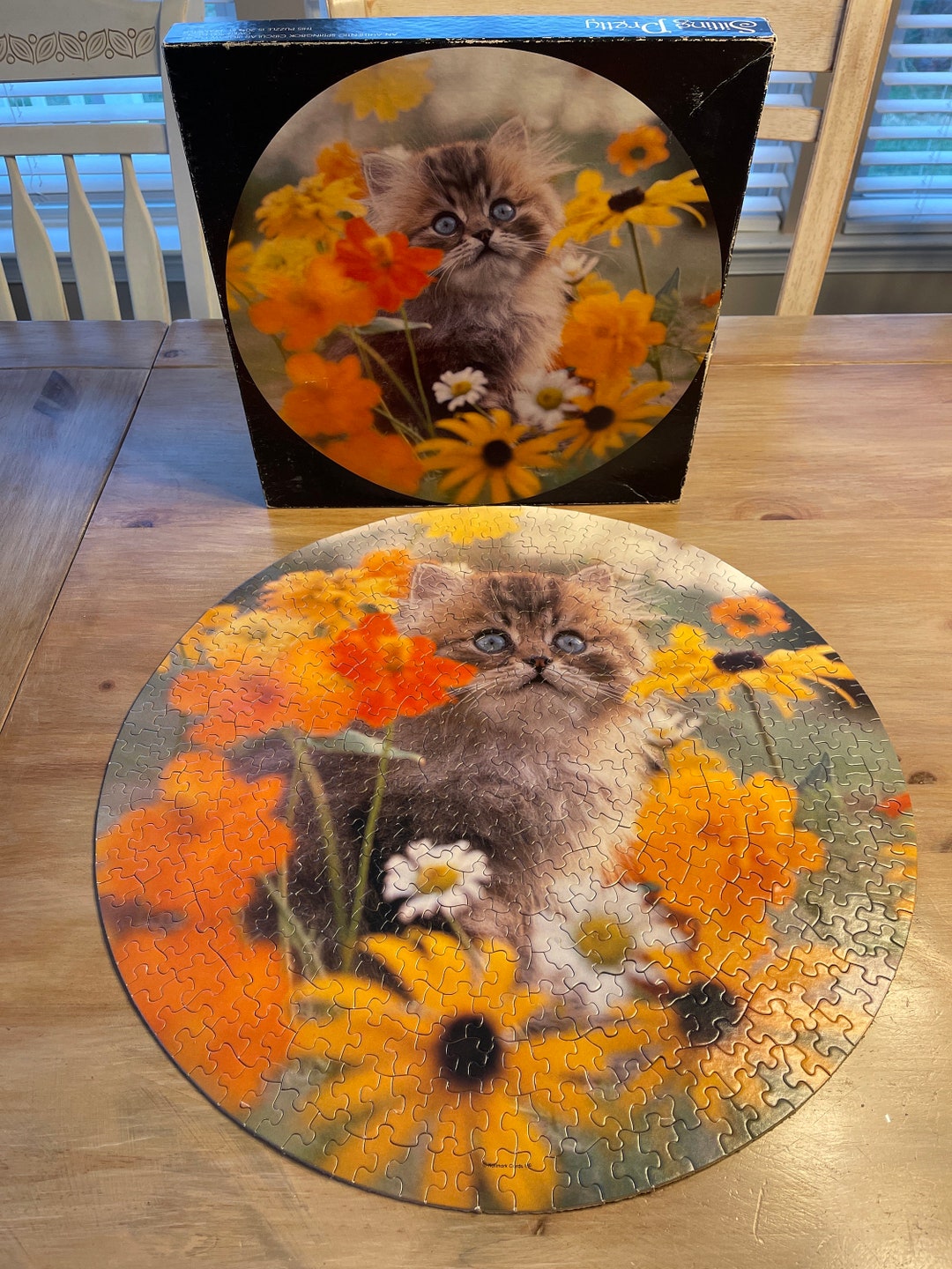 1970s Springbok Puzzle Kitty Cat sitting Pretty Circular Puzzle Blue ...