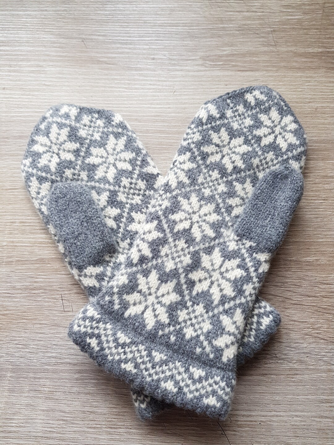 Mitones de lana tejidos a mano mitones de punto gris blanco de - Etsy ...