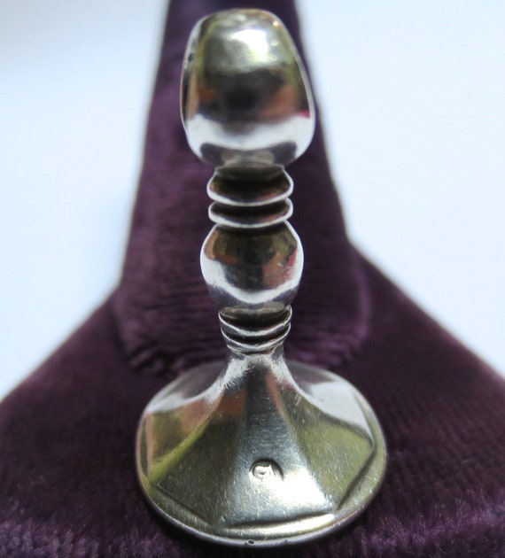 17th Century Silver Jacobean / Caroline Period Fob Se… - Gem