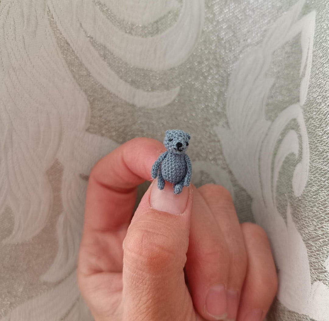 Extreme Micro Teddy Bear Gray OOAK Micro Teddy Bear 1,8 Cm Micro Grey ...