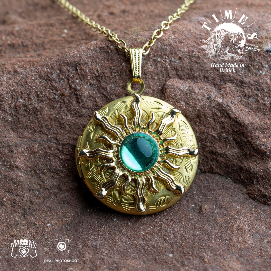 Gold Locket With Photos, Tiny Locket Necklace, Personalised Photo ...