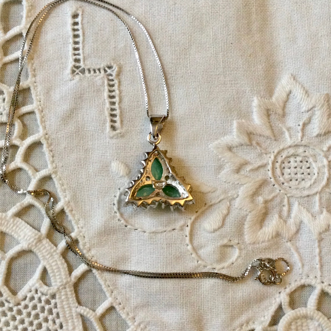 Trilogie NATURAL EMERALD Topaz White GOLD/Sterling Vintage | Etsy