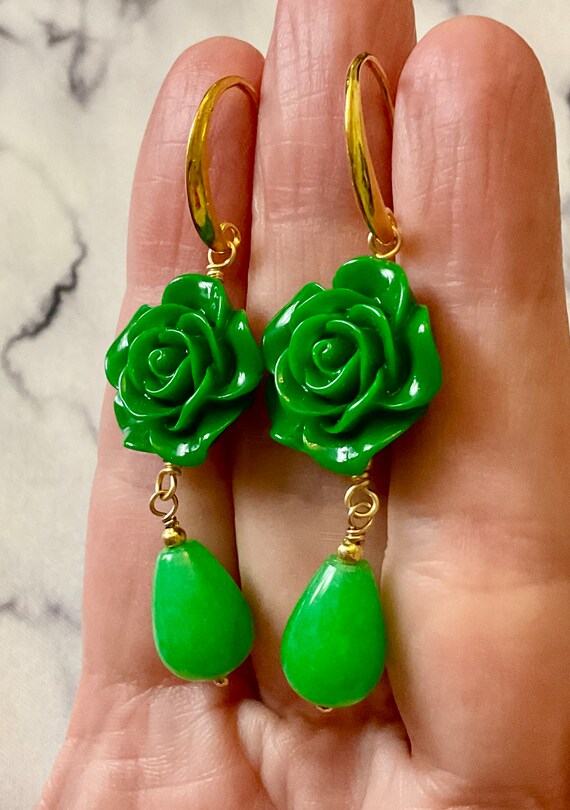 Vintage BAKELITE FLOWER BRIOLETTE Drop Green Jade Gol… - Gem