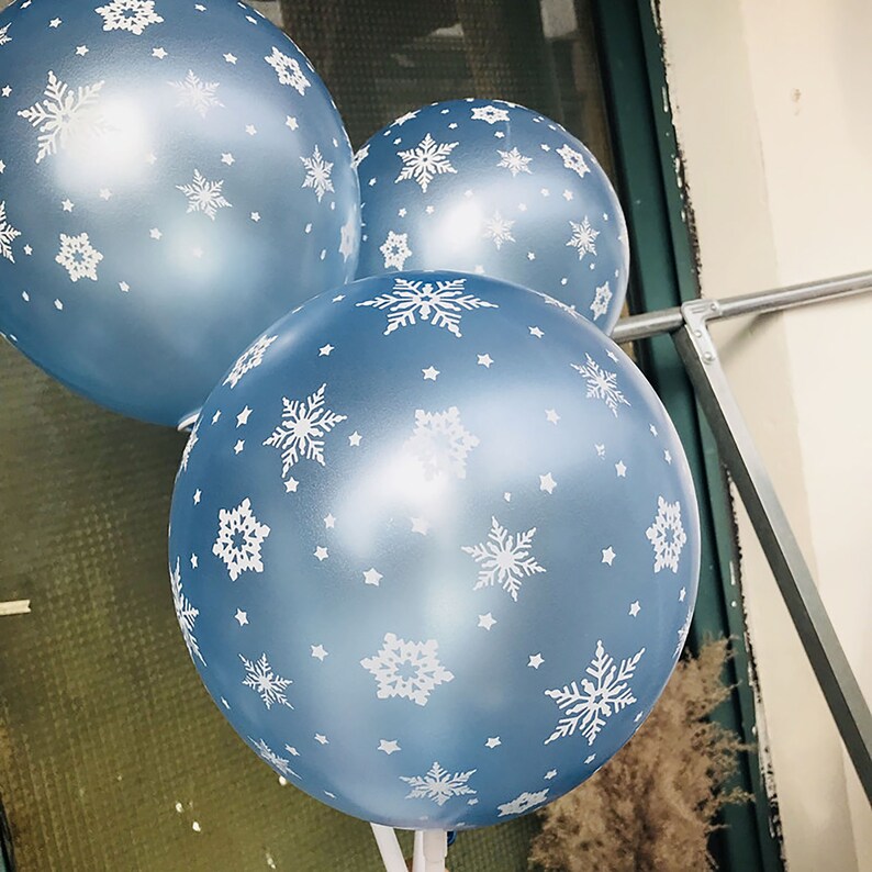 10 Pack Snowflake Balloons Winter Party Balloon Foil | Etsy