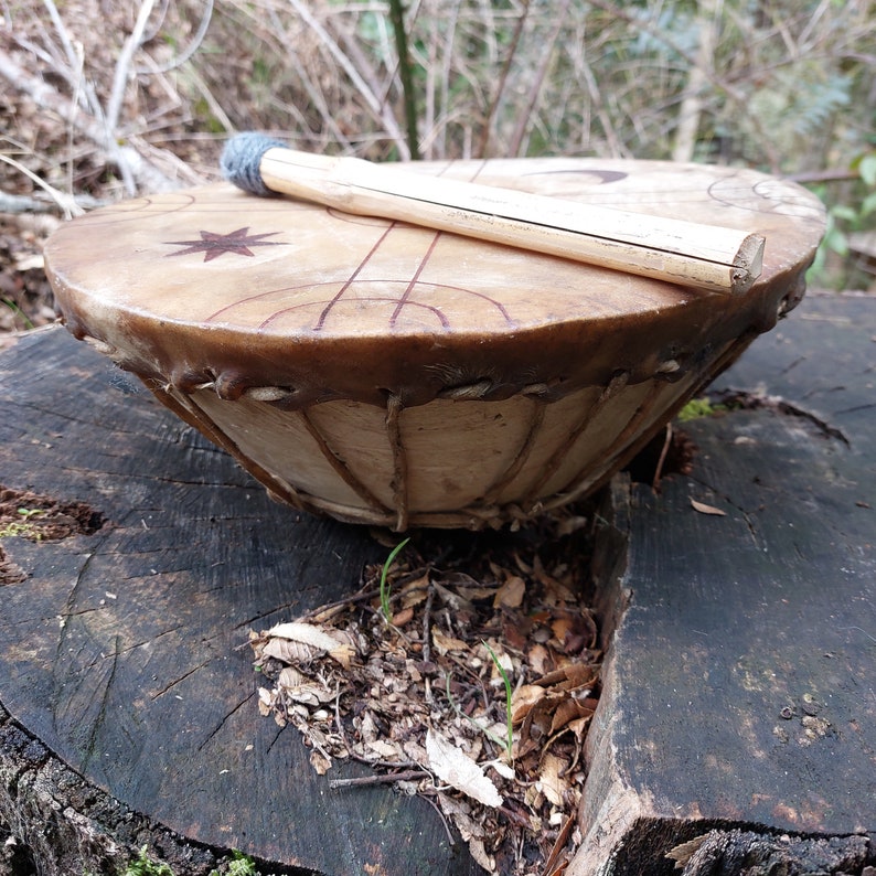 Mapuche Ceremonial Kultrún Drum, 30cm in Diameter, Handcrafted in Alamo ...