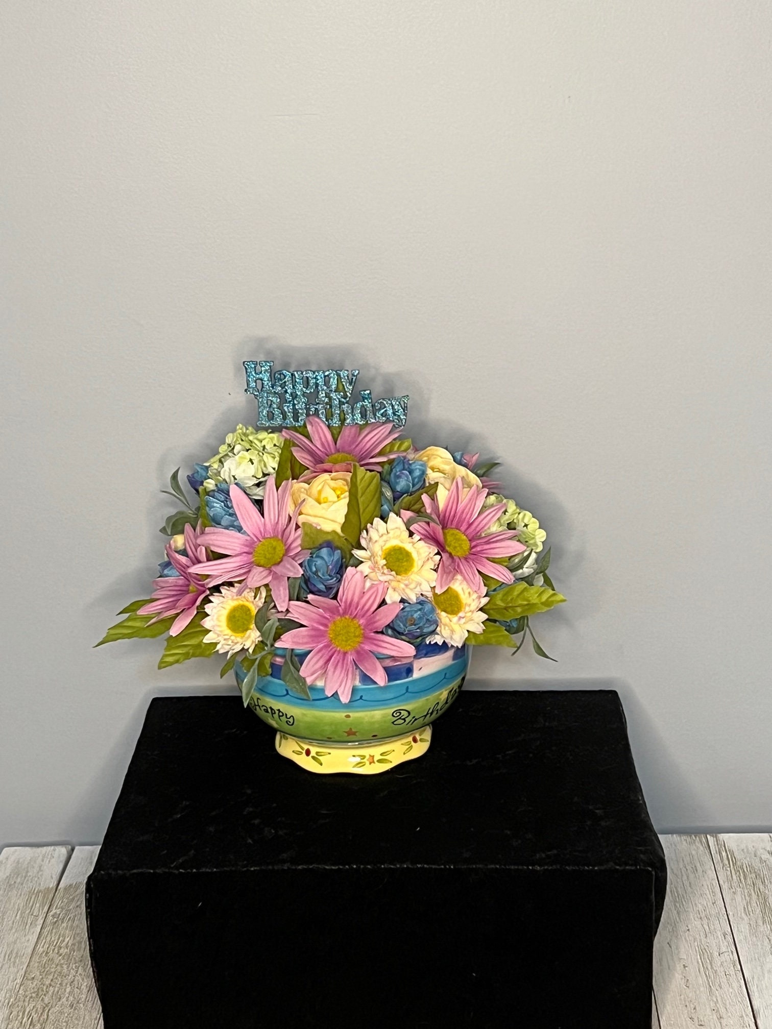 Happy Birthday Floral Arrangement, Birthday Flower Arrangement for Her ...