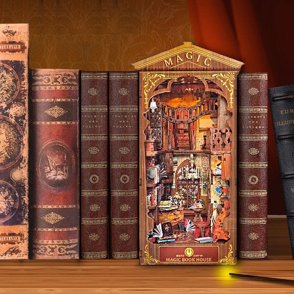 Bookshelf Diorama - Etsy