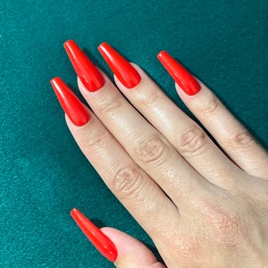 Red Bottoms | Red Polish | Handmade | Press on Nails - Etsy