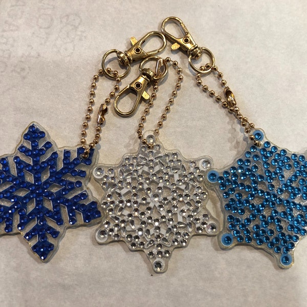 Snowflake Keychain - Etsy