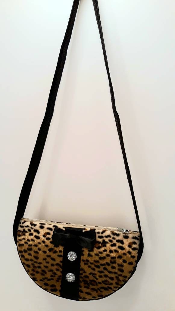 Elegant Leopard Medium-small Sized Shoulder Purse Lightweight - Etsy