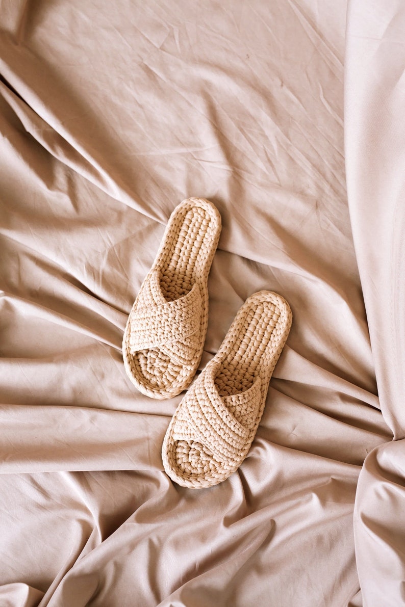 Criss Cross Slippers Crochet Tutorial, Step-by-step Video Masterclass ...
