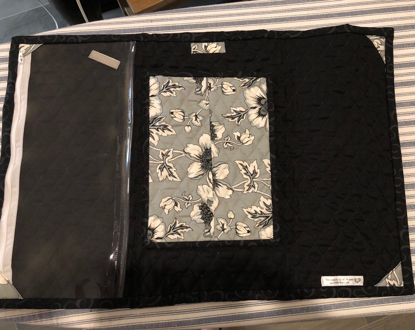 Handmade DAR Insignia Pin Case (custom/ Made to Order) - Etsy