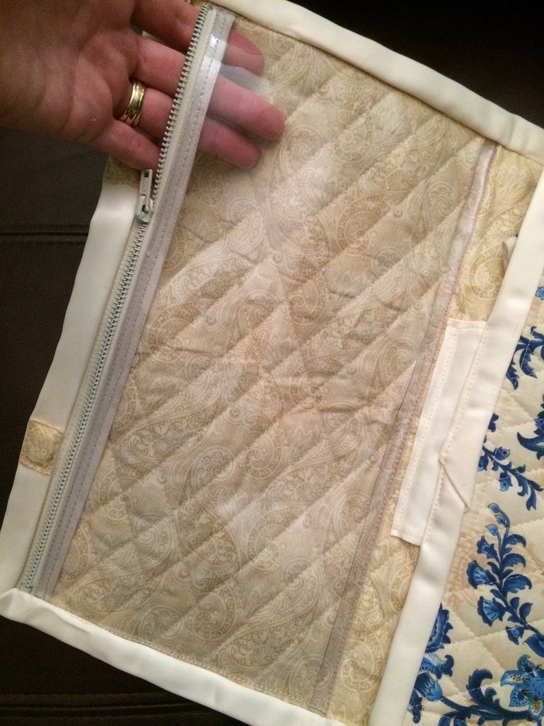 Handmade DAR Insignia Pin Case (custom/ Made to Order) - Etsy