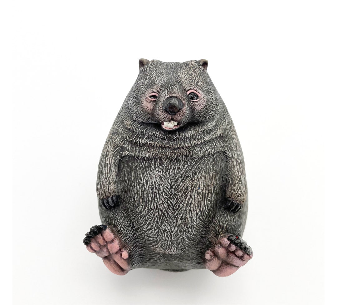 Rolypolywoly - Wambat - Small Animal Sculpture, Wombat Figure ...
