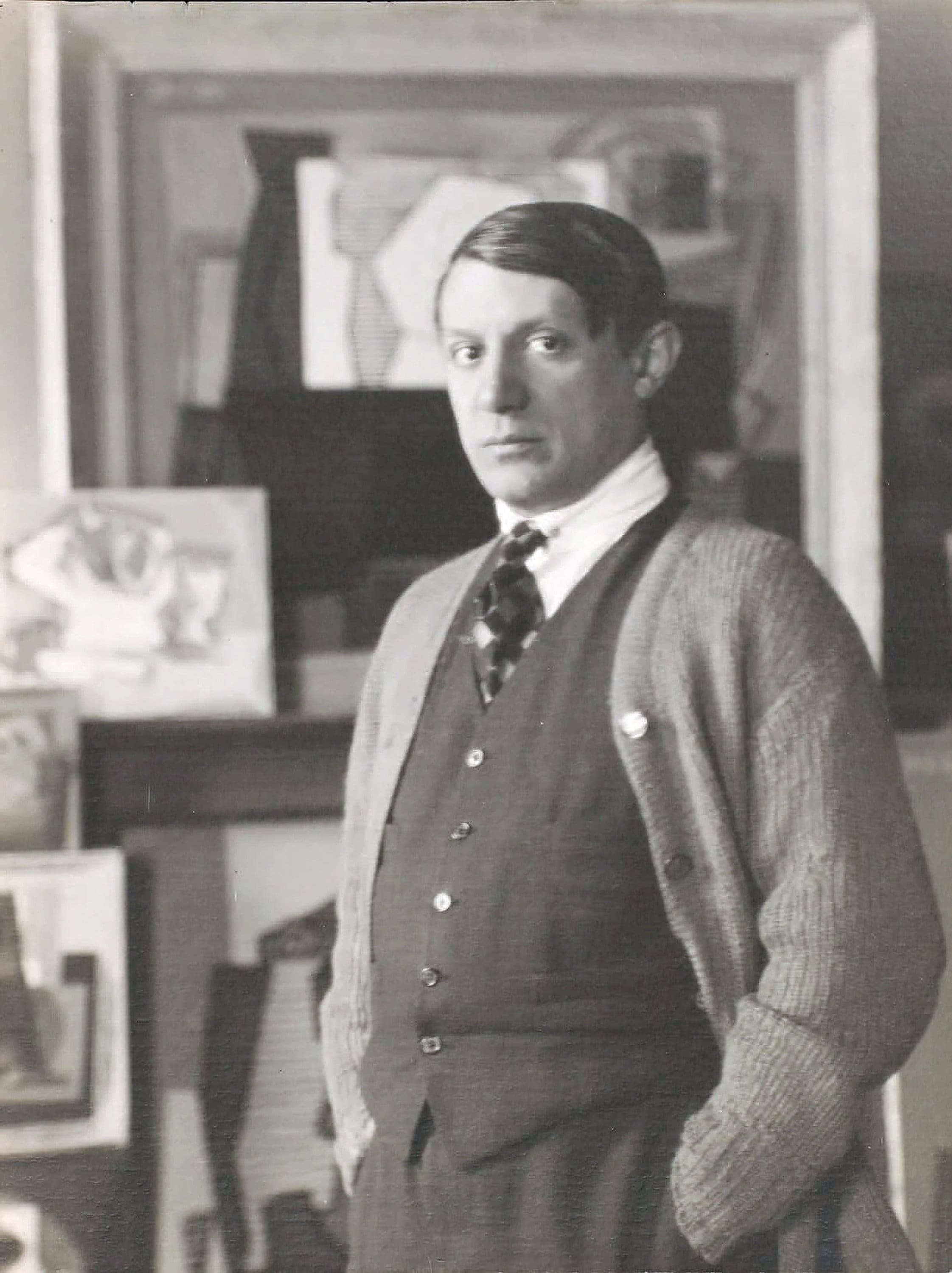 PABLO PICASSO: Unique Souvenir. Signed Wall Decoration Gift Idea Rare ...