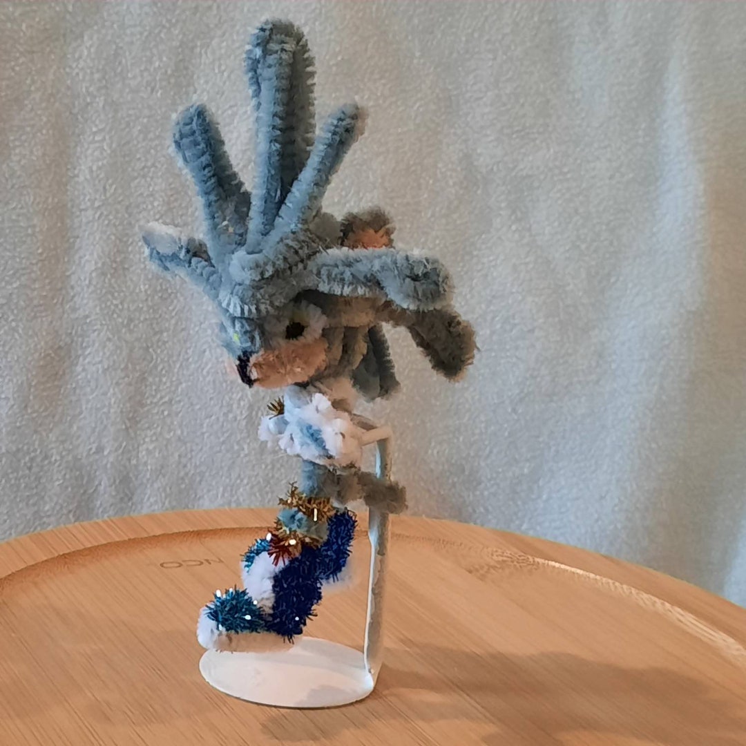 Pipe Cleaner Time Traveler Figure - Etsy