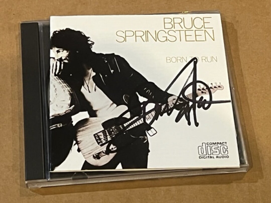 BRUCE SPRINGSTEEN Signed Autographed Born to Run CD Booklet - Etsy