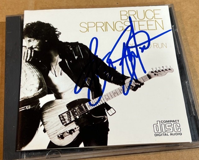 BRUCE SPRINGSTEEN Signed Autographed Born to Run CD Booklet - Etsy