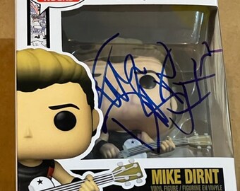 Billie Joe Mike & Tre Cool Signed Autographed GREEN DAY Greatest Hits ...