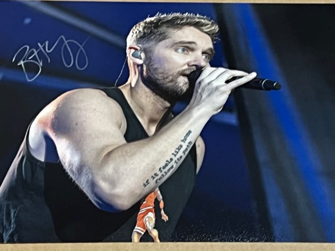 BRETT YOUNG Signed Autographed 11x14 Photograph - Etsy