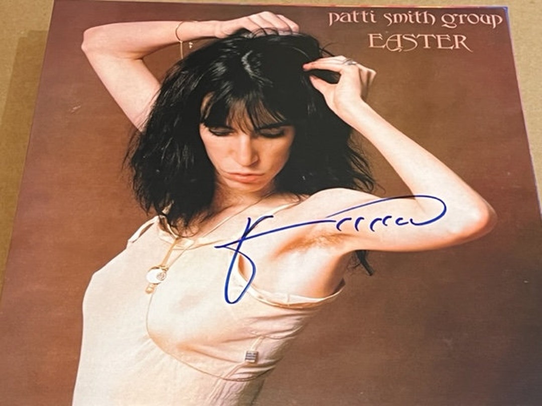 Patti Smith Easter