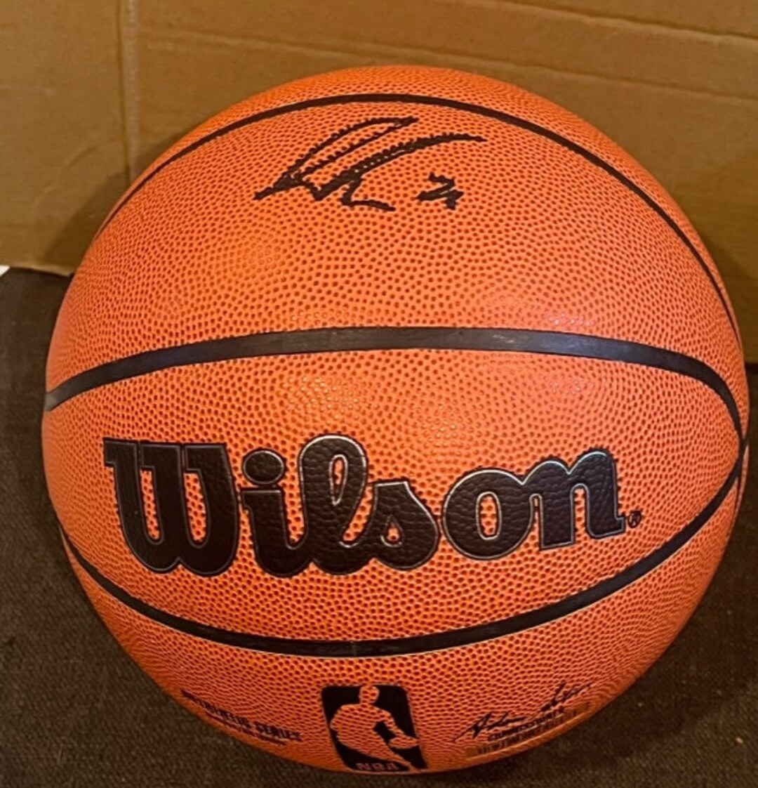 LUKA DONCIC Signed Autographed Wilson NBA Basketball Dallas Mavericks ...