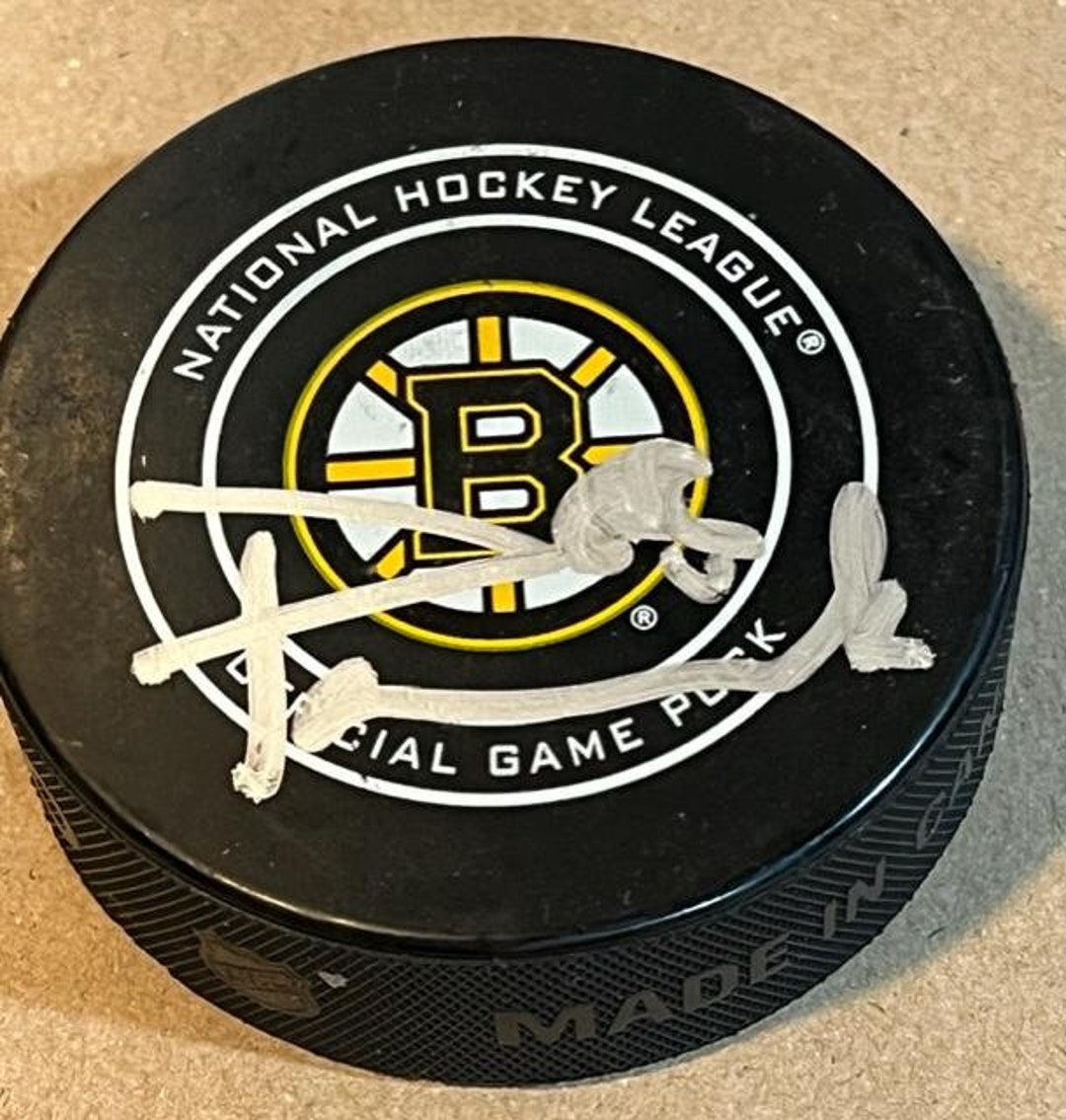 DAVID PASTRNAK Signed Autographed Boston Bruins NHL Game Puck - Etsy