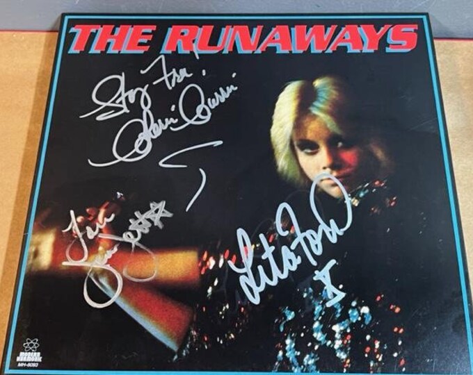Joan Jett Lita Ford & Cherie Currie Signed Autographed THE RUNAWAYS Record Album LP - Etsy
