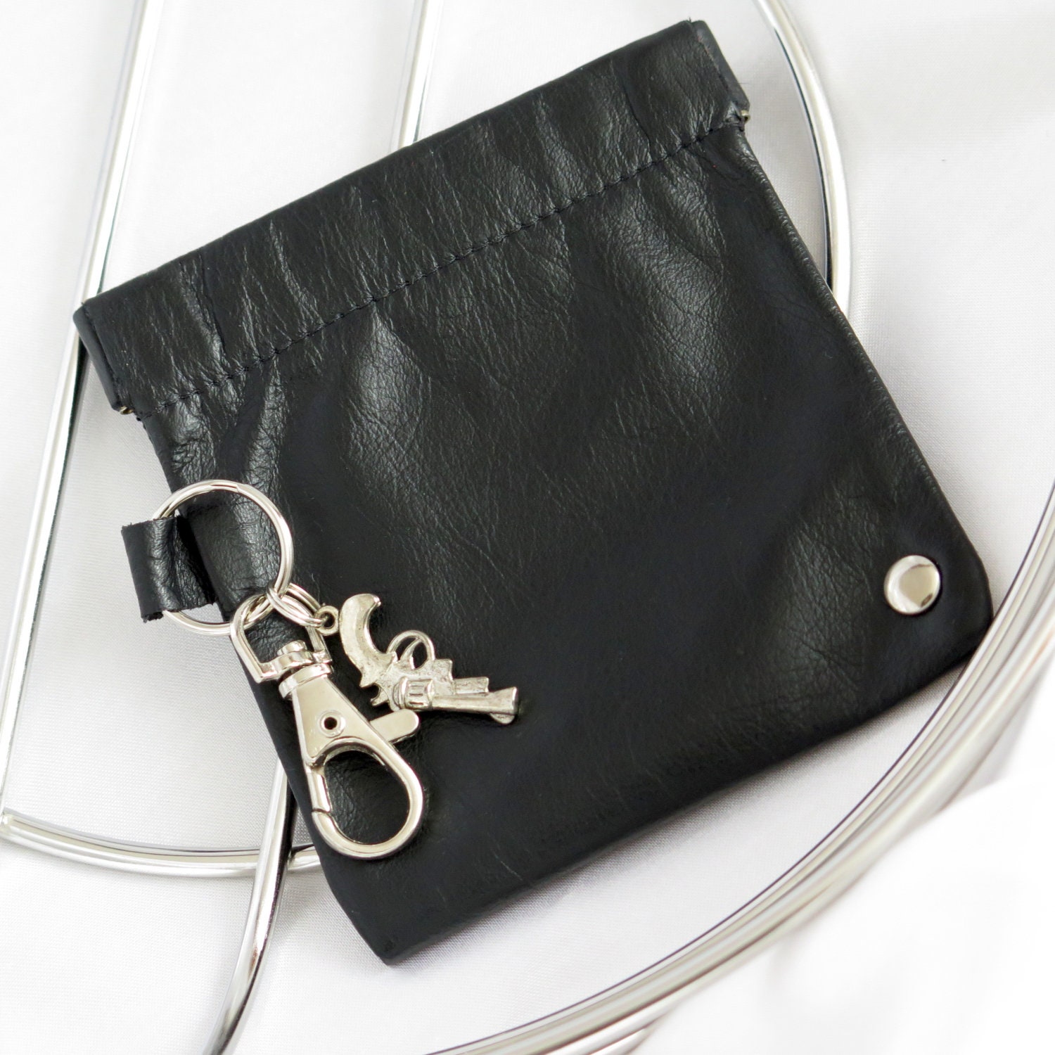 Key Case Unisex high Heel, Small Black Leather Case Snap Closure, Mini ...