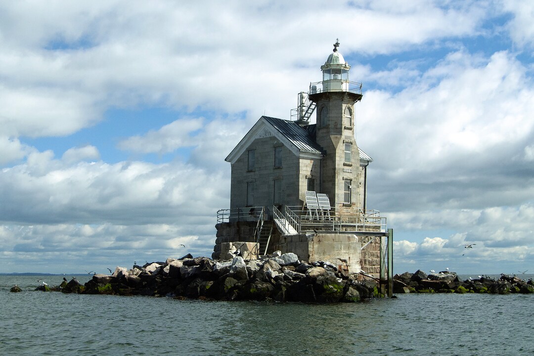 Old Stone Stratford Shoal Middle Ground Lighthouse in - Etsy
