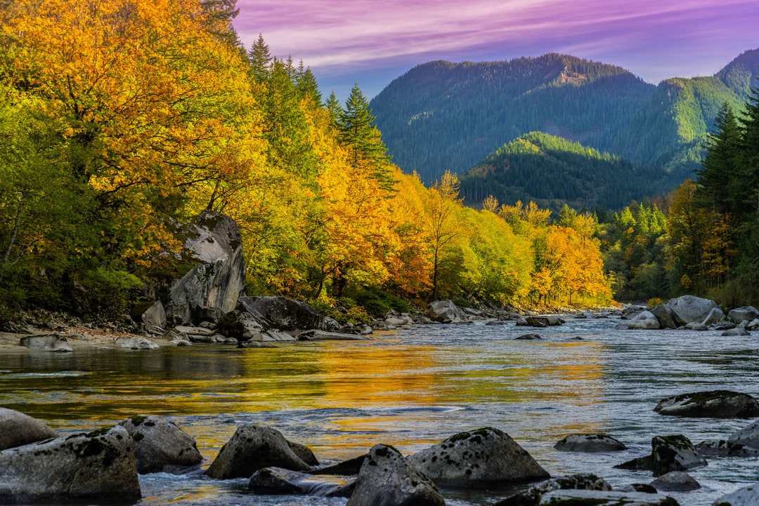 Fall Colors at Split Rock on the Skykomish River in Washington - Etsy