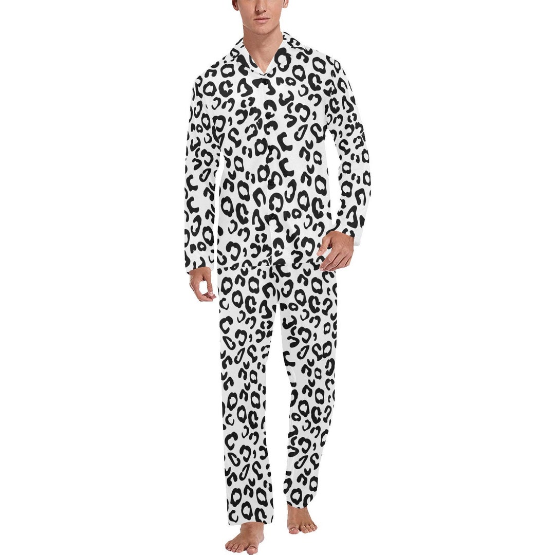 Buttoned Pajama Set for Men Snow Leopard Print, Long Sleeve Pajamas ...